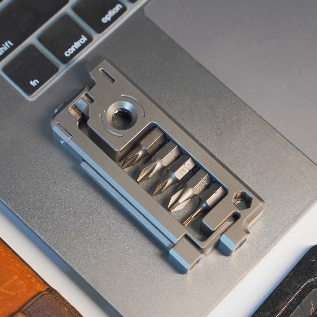 Ti-Mag V2 Titanium Magnetic Ratchet Screwdriver – Logical Carry